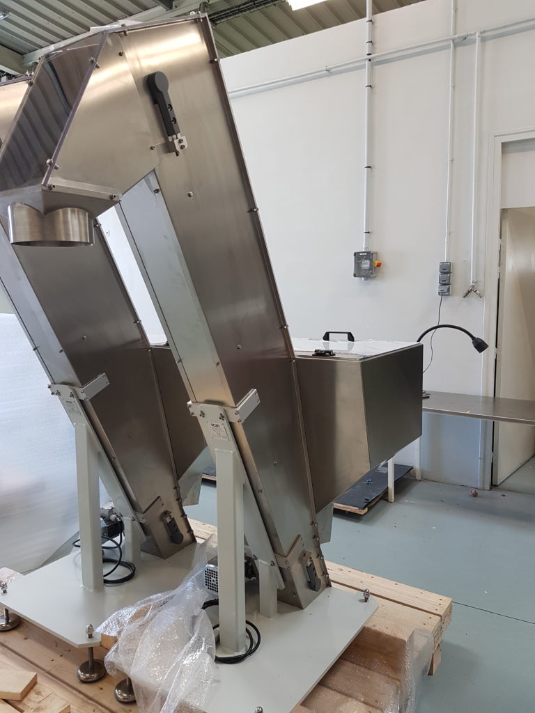 Feeding systems: vibrating bowl feeder, conveyor, hopper | ICM