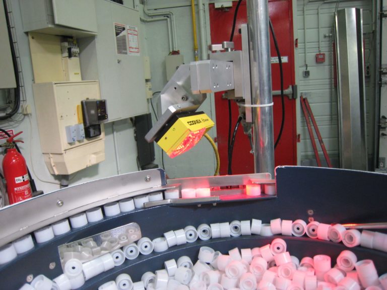 Feeding systems: vibrating bowl feeder, conveyor, hopper | ICM